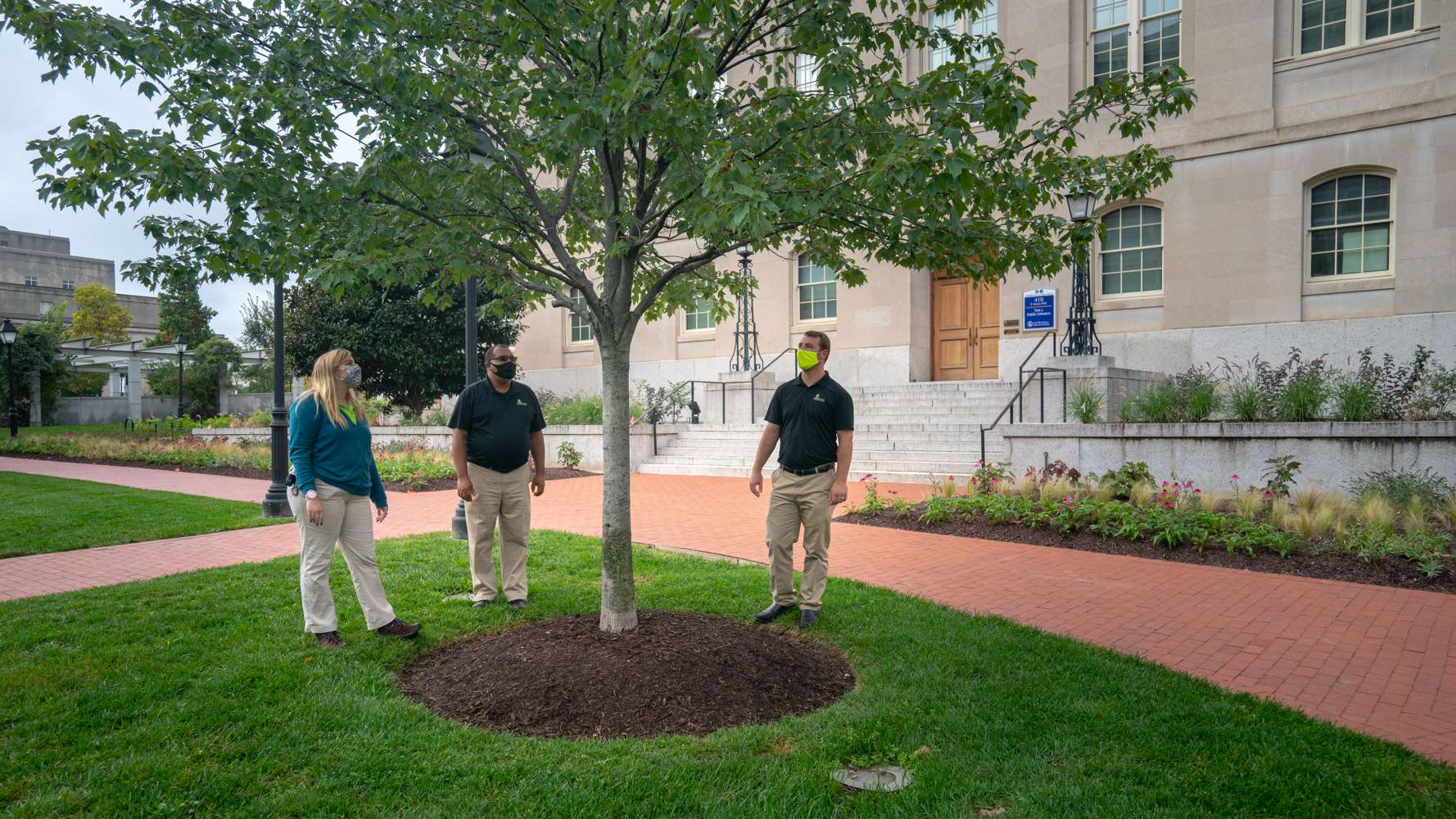 Contemplating a Career in Horticulture? Jobs, Salaries and Other ...